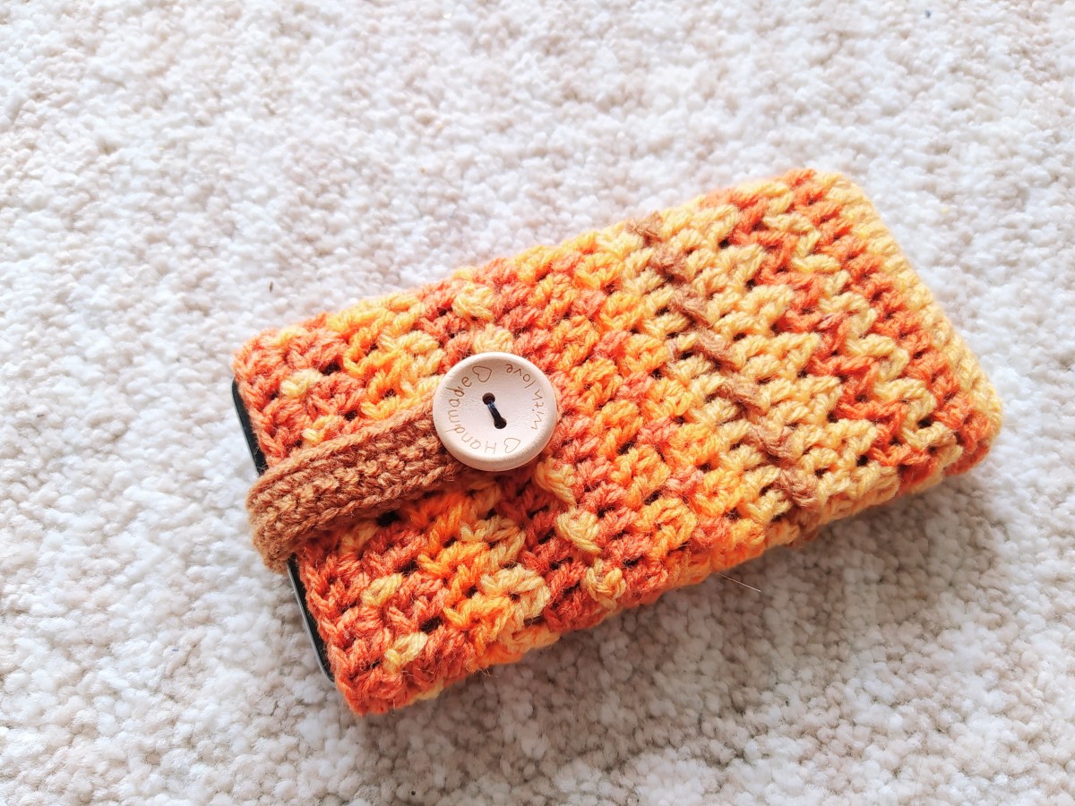 Coastal Style Smartphone Case Crochet Pattern – Secret Crochet Box